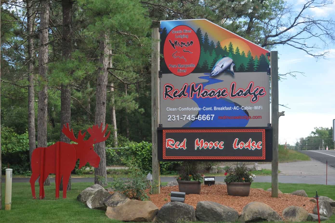 Welcome to the Red Moose Lodge-Baldwin MI